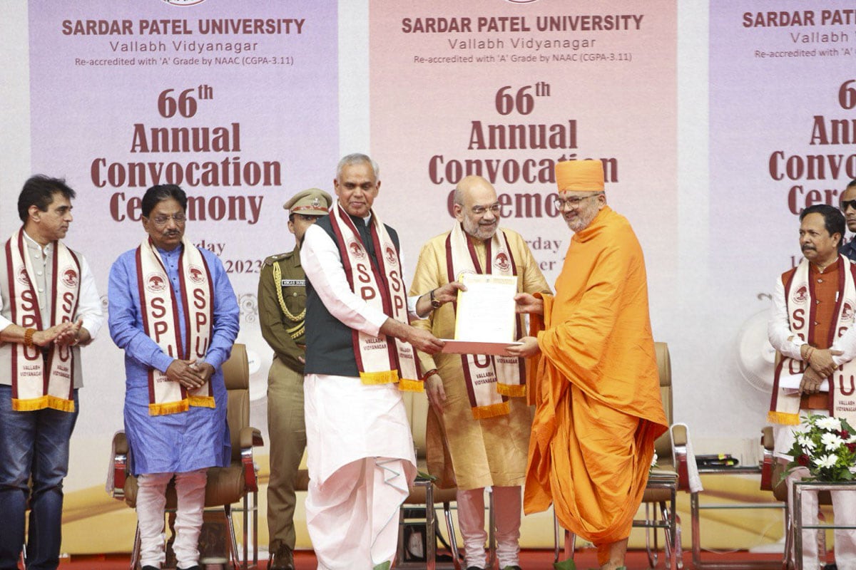 IIT Kharagpur and Sardar Patel University Confer Honorary Degrees on ...